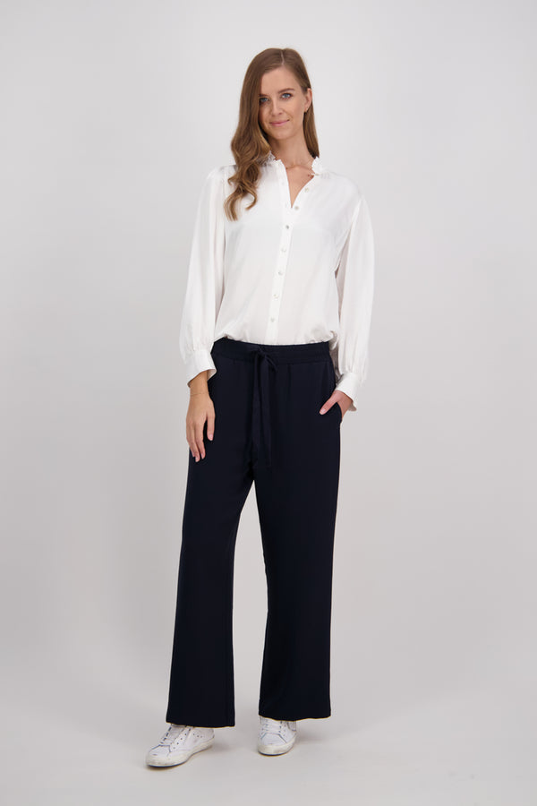 Briarwood I Clothing